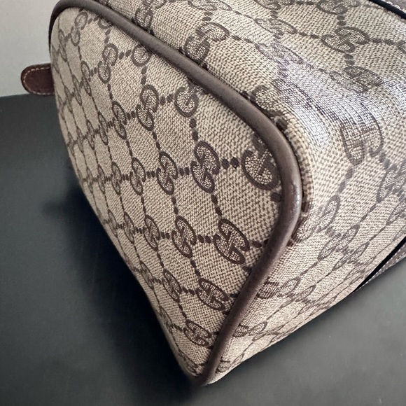 Gucci | Bags | Authentic Gucci Handbag | Poshmark
